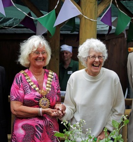 Southend Mayor meets Care Home Residents