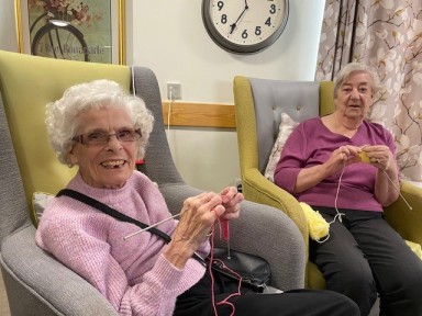 Winifred Dell residents enjoy a knit and a natter