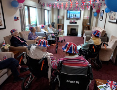 Hunters celebrate King's Coronation