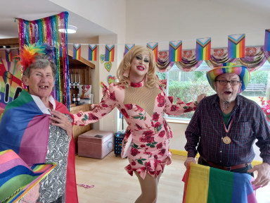 Tess Drive launches Silver Pride at Camelot House & Lodge