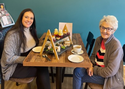 Former Nurse carries on caring for fellow care home residents