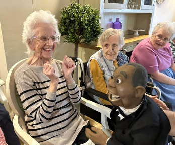 Residents Enjoy Magical Performance By The Puppet Gang