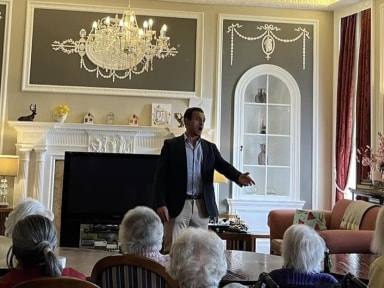 The spectacular voice of Harry Kersley