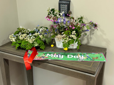 May Day flower arranging at Silverbirch