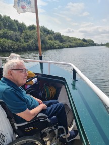 Badgeworth residents go on a boat trip!