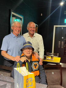 Wolves fan Gary meets footballing hero