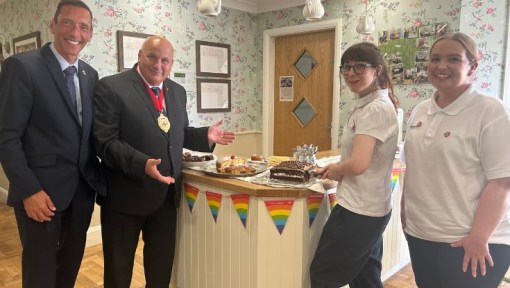 Care Home Enjoys ‘The Big Summer Weekender’ with Local Community and Mayor