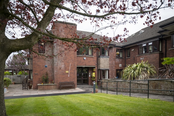 Henlow Court care home, Henlow Drive, Dursley, Gloucestershire GL11 4BE ...