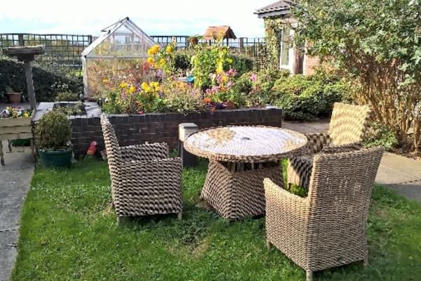 Carr Gate Care Home, Lawns Lane, Wakefield, West Yorkshire WF2 0QU | 59 ...