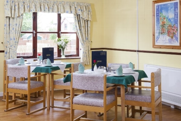 Millbrow Care Home, Millbrow, Widnes, Cheshire WA8 6QT | 13 Reviews