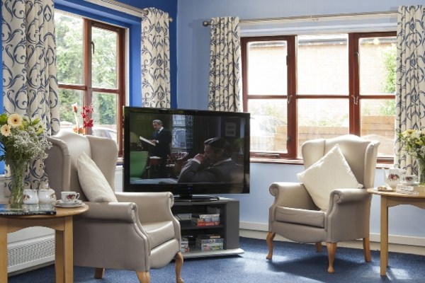 Millbrow Care Home, Millbrow, Widnes, Cheshire WA8 6QT | 13 Reviews