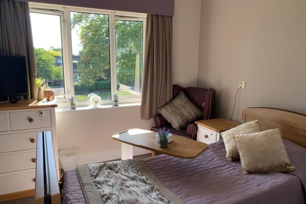 Barchester Friston House Care Home, 414 City Way, Rochester, Kent ME1 ...