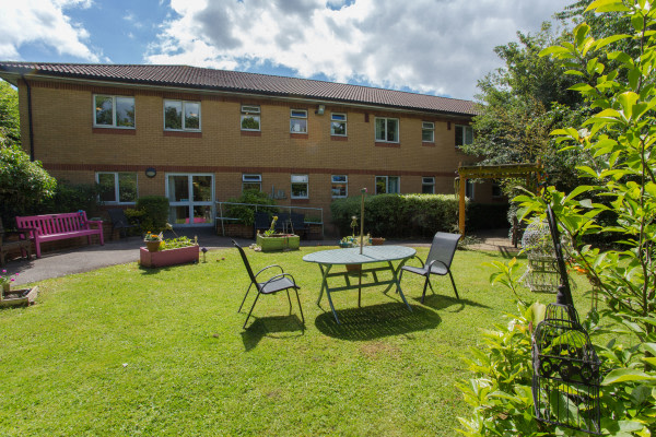 Mountbatten Lodge care home, Quantum Care Ltd, Old Crabtree Lane, Hemel ...