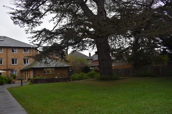 Norwood Green Care Home, Tentelow Lane, Southall, London UB2 4JA | 45 ...