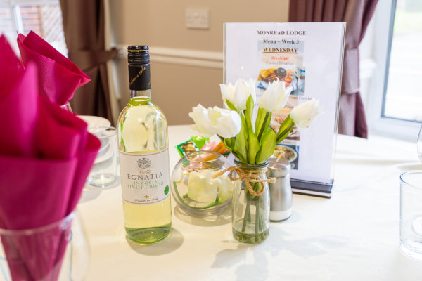 Monread Lodge Nursing & Residential Home, London Road, Woolmer Green ...