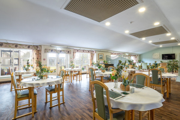 Oake Meadows Nursing Home, 33 Wyvern Road, Taunton, Somerset TA1 4RA ...