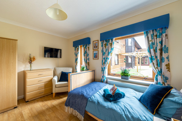 Oake Meadows Nursing Home, 33 Wyvern Road, Taunton, Somerset TA1 4RA ...
