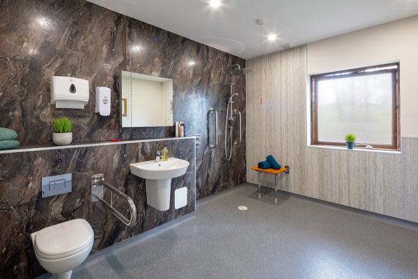 Oake Meadows Nursing Home, 33 Wyvern Road, Taunton, Somerset TA1 4RA ...