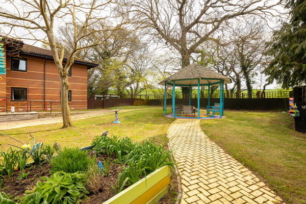 Oake Meadows Nursing Home, 33 Wyvern Road, Taunton, Somerset TA1 4RA ...