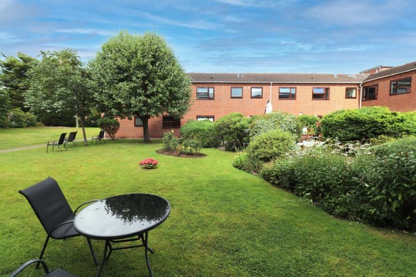 Rayner House Care care home, 3-5 Damson Parkway, Solihull, West ...