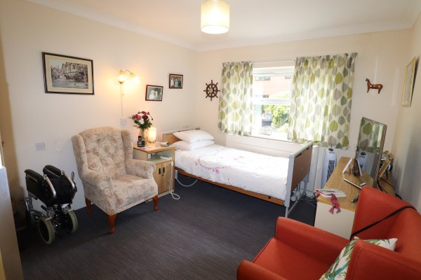 Rayner House Care care home, 3-5 Damson Parkway, Solihull, West ...