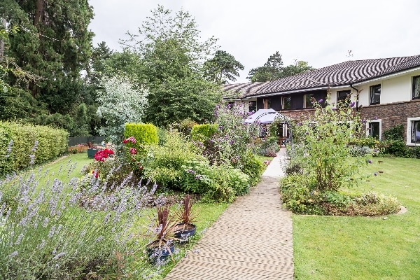 Barchester Collingtree Park Care Home, 110 Windingbrook Lane ...