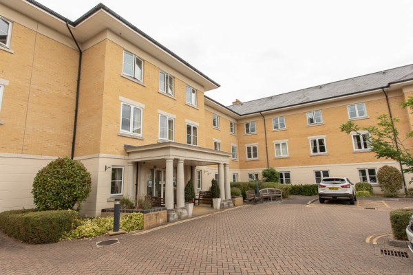 The Homestead, 24 Flax Crescent, Shilton Park, Carterton, Oxfordshire ...