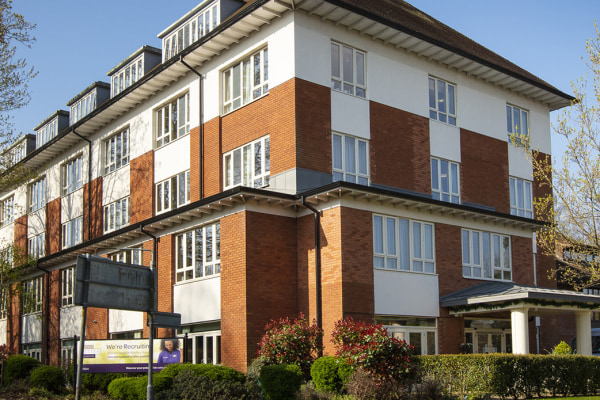 Signature Bentley House care home, Pegs Lane, Hertford, Hertfordshire ...