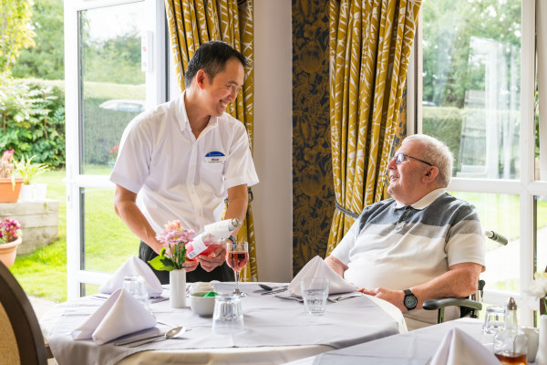 Sunnybank House Care Home, Botley Road, Fair Oak, Eastleigh, Hampshire ...