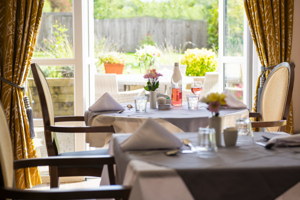 Sunnybank House Care Home, Botley Road, Fair Oak, Eastleigh, Hampshire ...