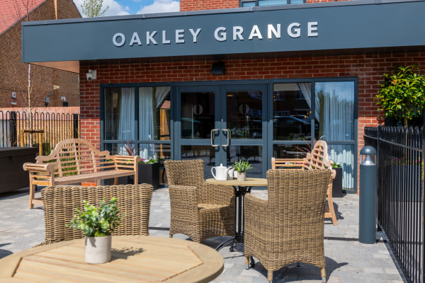 Oakley Grange Care Home, Cox Gardens, Warwick, Warwickshire CV34 7AT ...
