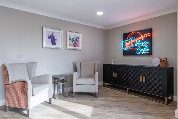 Sleaford Hall Care Home, Ashfield Road, Sleaford, Lincolnshire NG34 7DZ ...