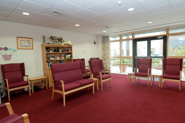 Heavers Court care home, 122/124 Selhurst Road, Selhurst, London SE25 ...