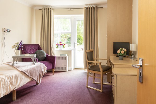 Widnes Hall care home, Coronation Drive, Ditton, Widnes, Cheshire WA8 ...