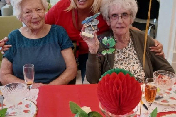 Birchmere House Care Home - Avery Healthcare, 1270 Warwick Road, Knowle ...