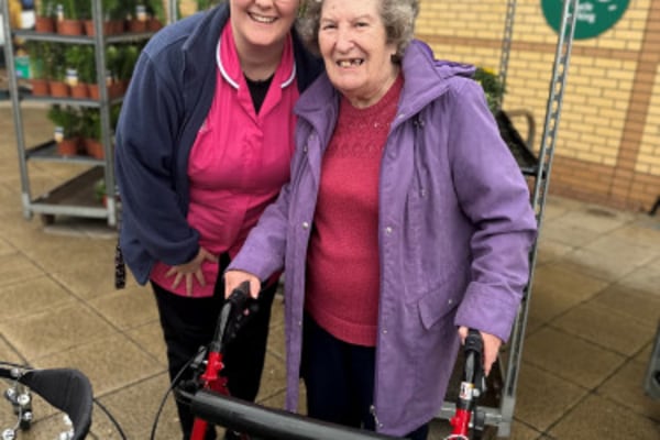 Pemberley House Care Home - Avery Healthcare, Grove Road, Basingstoke ...