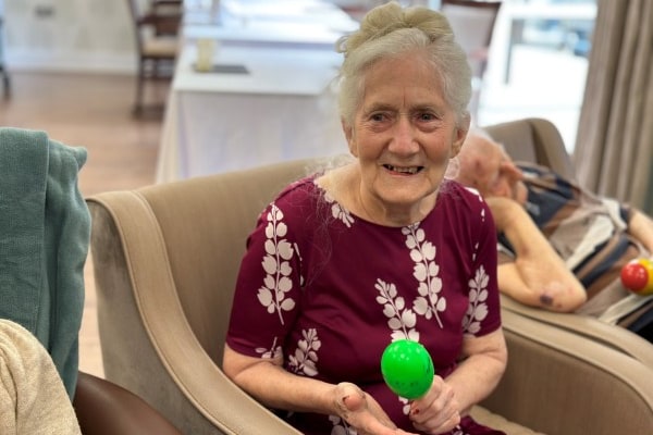 Pemberley House Care Home - Avery Healthcare, Grove Road, Basingstoke ...