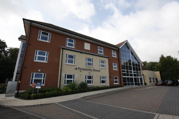 Pemberley House Care Home - Avery Healthcare, Grove Road, Basingstoke ...