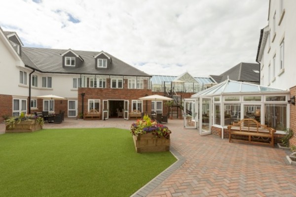 Ryeview Manor Care Home, Keep Hill Road, High Wycombe, Buckinghamshire ...