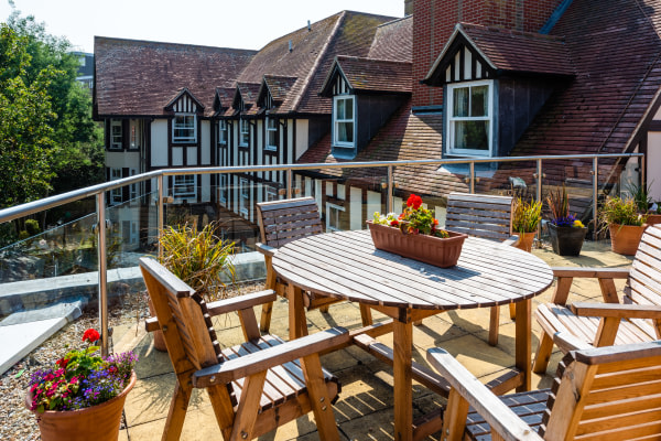 Linfield House care home, 18/22 Wykeham Road, Worthing, West Sussex ...