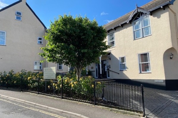 Silverleigh Care Home, Silver Street, Axminster, Devon EX13 5AF | 51 ...