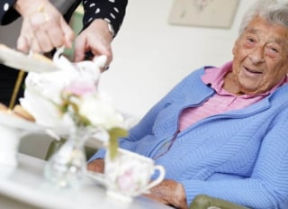 Queensmead care home, 92 Victoria Road, Polegate, East Sussex BN26 6BU ...