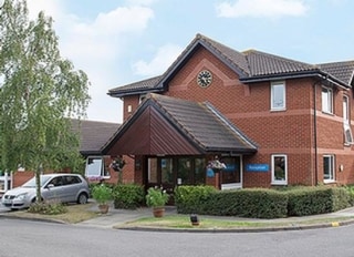 Colonia Court Care Home, St Andrews Avenue, Colchester, Essex CO4 3AN ...