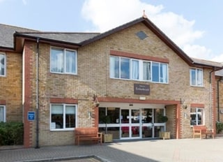 Care Homes & Nursing Homes UK – Care Home Reviews & Nursing Home Reviews