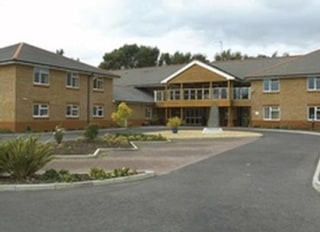 Fitzwarren House care home, Kingsdown Road, Swindon, Wiltshire SN3 4TD ...