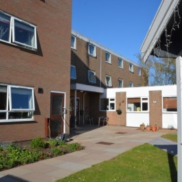 Sycamores care home, Sydenham Drive, Leamington Spa, Warwickshire CV31 ...