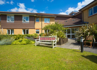 Mountbatten Lodge care home, Quantum Care Ltd, Old Crabtree Lane, Hemel ...