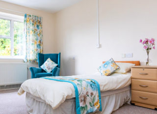 Redcot Residential Care Home, Three Gates Lane, Haslemere, Surrey GU27 ...