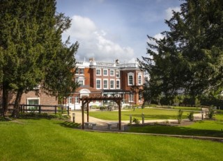 Signature at Hendon Hall care home, Ashley Lane, Hendon, London NW4 1HG ...