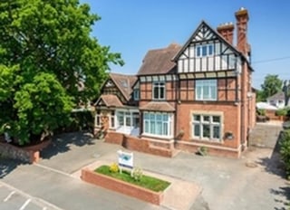 Care Homes Worcester | Find a Worcester Care Home | 1032 Reviews